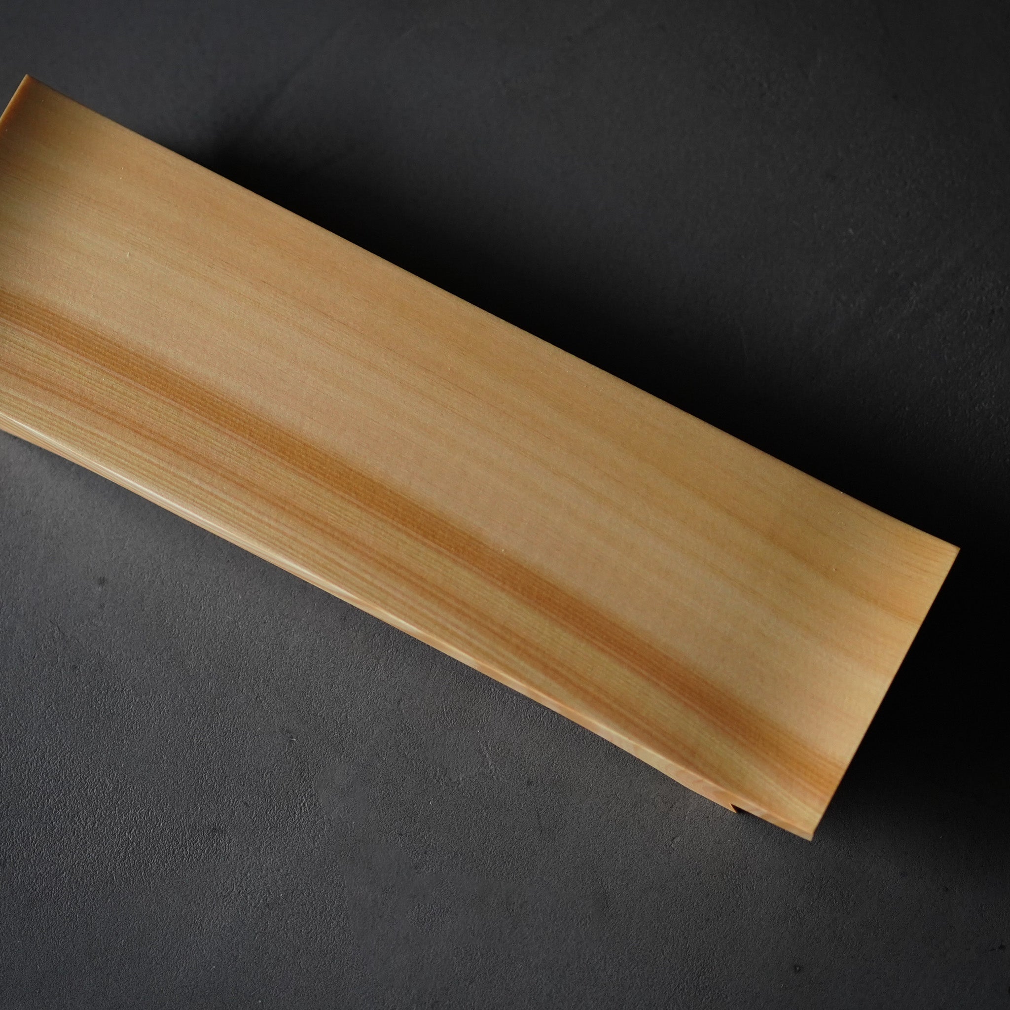 Hinoki Long Serving tray | Miyabi Urushi Kogei | A beautiful single ...